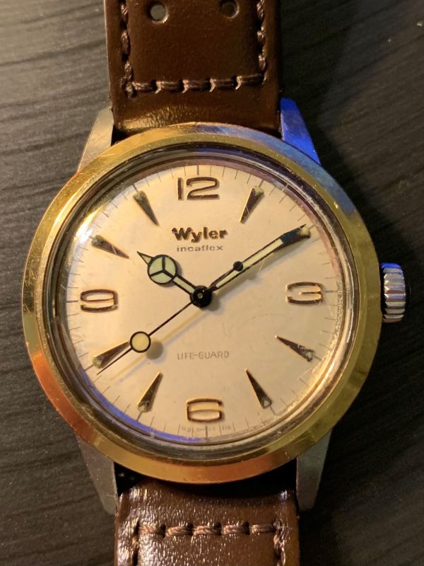 Wyler Lifeguard 1981-1168DA - Chronopedia