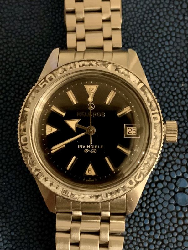 Helbros Invincible - Chronopedia