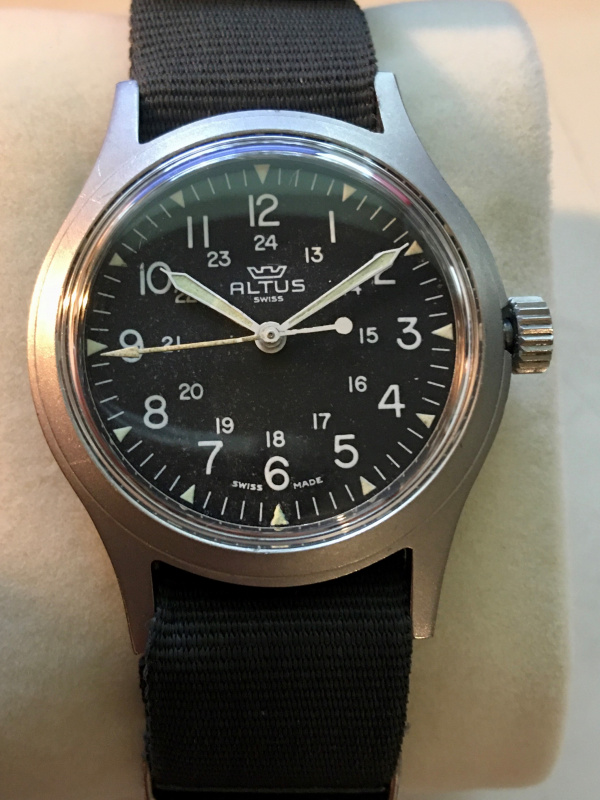 GG-W-113 Military Watch - Chronopedia